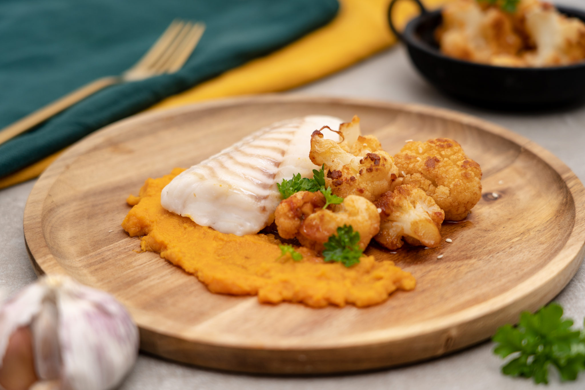 Zwaardvis recept: Gegrilde vis met aardappelen en salade - Freshly Fish